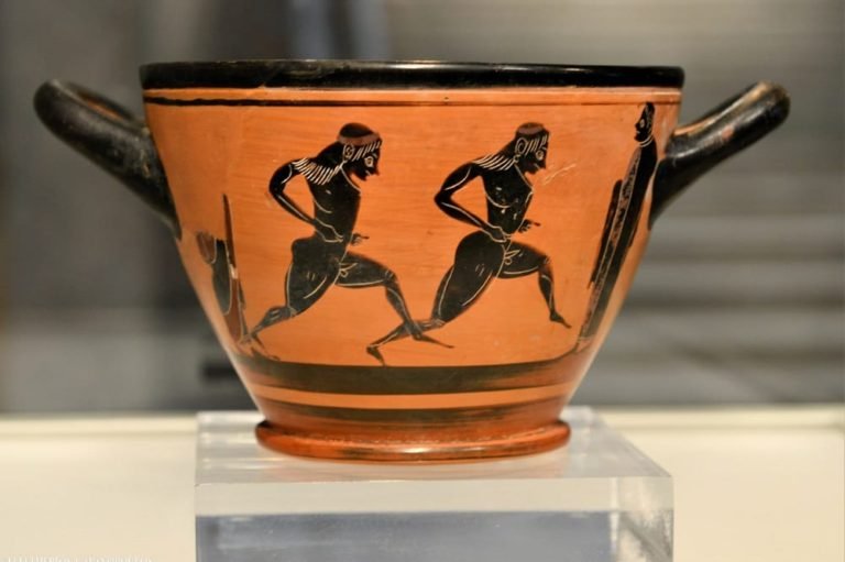 7 Different Types of Ancient Greek Pottery | Trends Buzzer